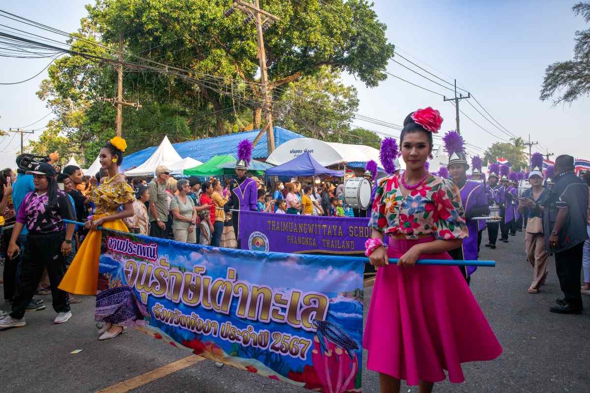 Turtle-festival-parade - Khao Lak Land Discovery