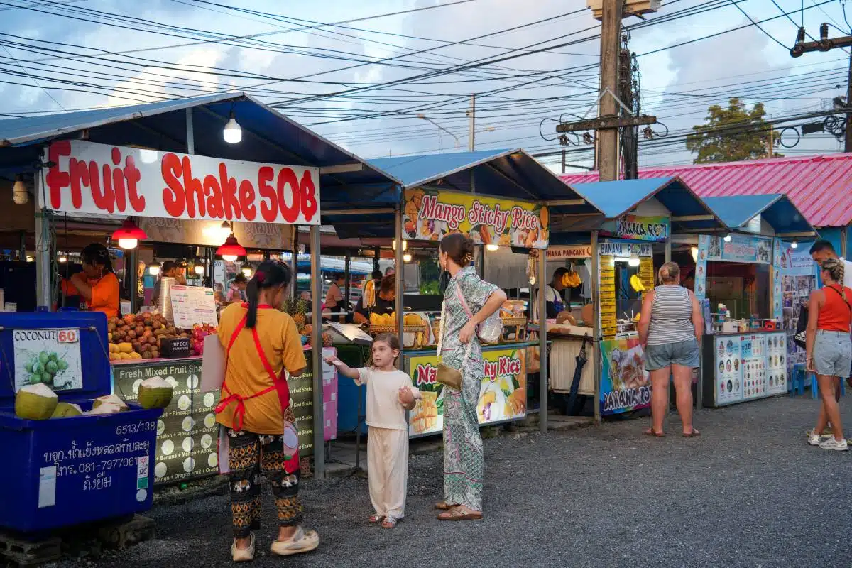 Bang Niang Market- A Popular Night Market In Khao Lak - Khao Lak Land ...